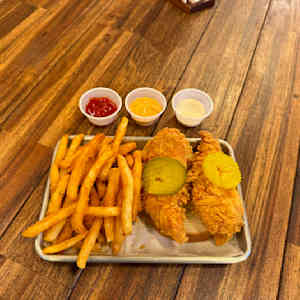 Flamin Feathers - Union, NJ Restaurant | Menu + Delivery | Seamless