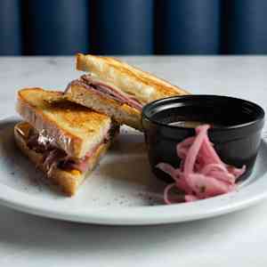 Amarith Cafe - Orange, CA Restaurant | Menu + Delivery | Seamless