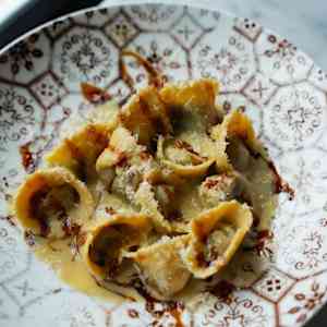 Mamma Luca - Portsmouth, NH Restaurant | Menu + Delivery | Seamless