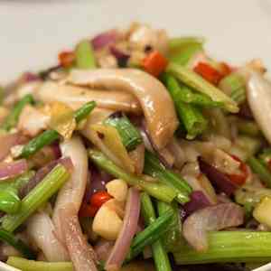 Sofun Noodle Bar - Summit, NJ Restaurant | Menu + Delivery | Seamless