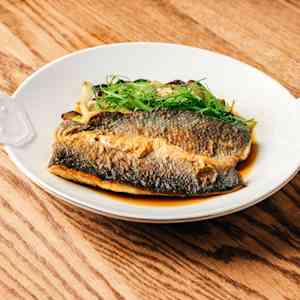 MŌLÌ - Greenwich, CT Restaurant | Menu + Delivery | Seamless