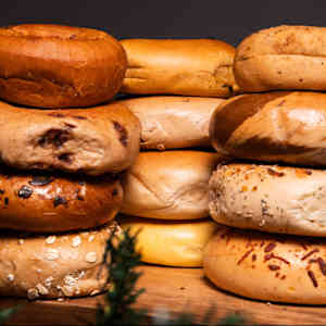 Muffin House Cafe (Walpole) - Walpole, MA Restaurant | Menu + Delivery ...