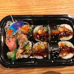 Sakura - Walpole, MA Restaurant | Menu + Delivery | Seamless