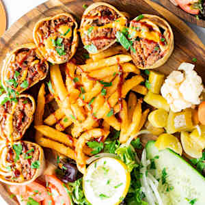 Kanoon Smoked Meat & Café - Waterbury, CT Restaurant | Menu + Delivery ...