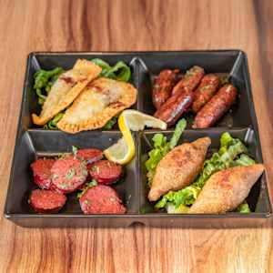 Kanoon Smoked Meat & Café - Waterbury, CT Restaurant | Menu + Delivery ...