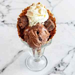 White Rabbit Dessert Experience Delivery Menu | Order Online | 1635 E ...