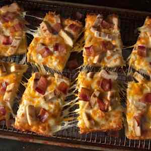 Jet's Pizza - Mentor, OH Restaurant | Menu + Delivery | Seamless