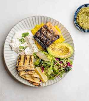 Limone Mediterranean - Torrance, CA Restaurant | Menu + Delivery | Seamless