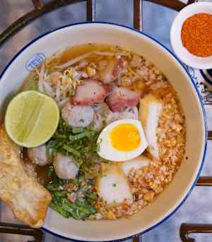Soothr Thai Noodle Bar Delivery Menu | Order Online | 204 E 13th St New ...