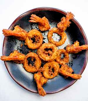 Hamido Seafood - Astoria, NY Restaurant | Menu + Delivery | Seamless