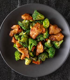 MOGU Modern Chinese Kitchen - Woodbury, NY Restaurant | Menu + Delivery ...