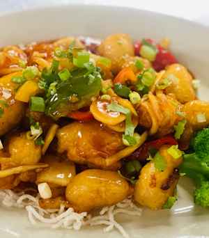 Cool Basil - Clive, IA Restaurant | Menu + Delivery | Seamless