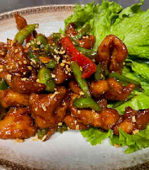 Tung Thong Thai Restaurant - New York, NY Restaurant | Menu + Delivery ...